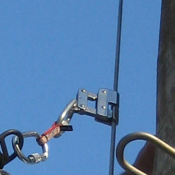 SAFETYLINK VERTICAL LIFELINE SHUTTLE WITH KARABINER – Lifeline & Fall ...